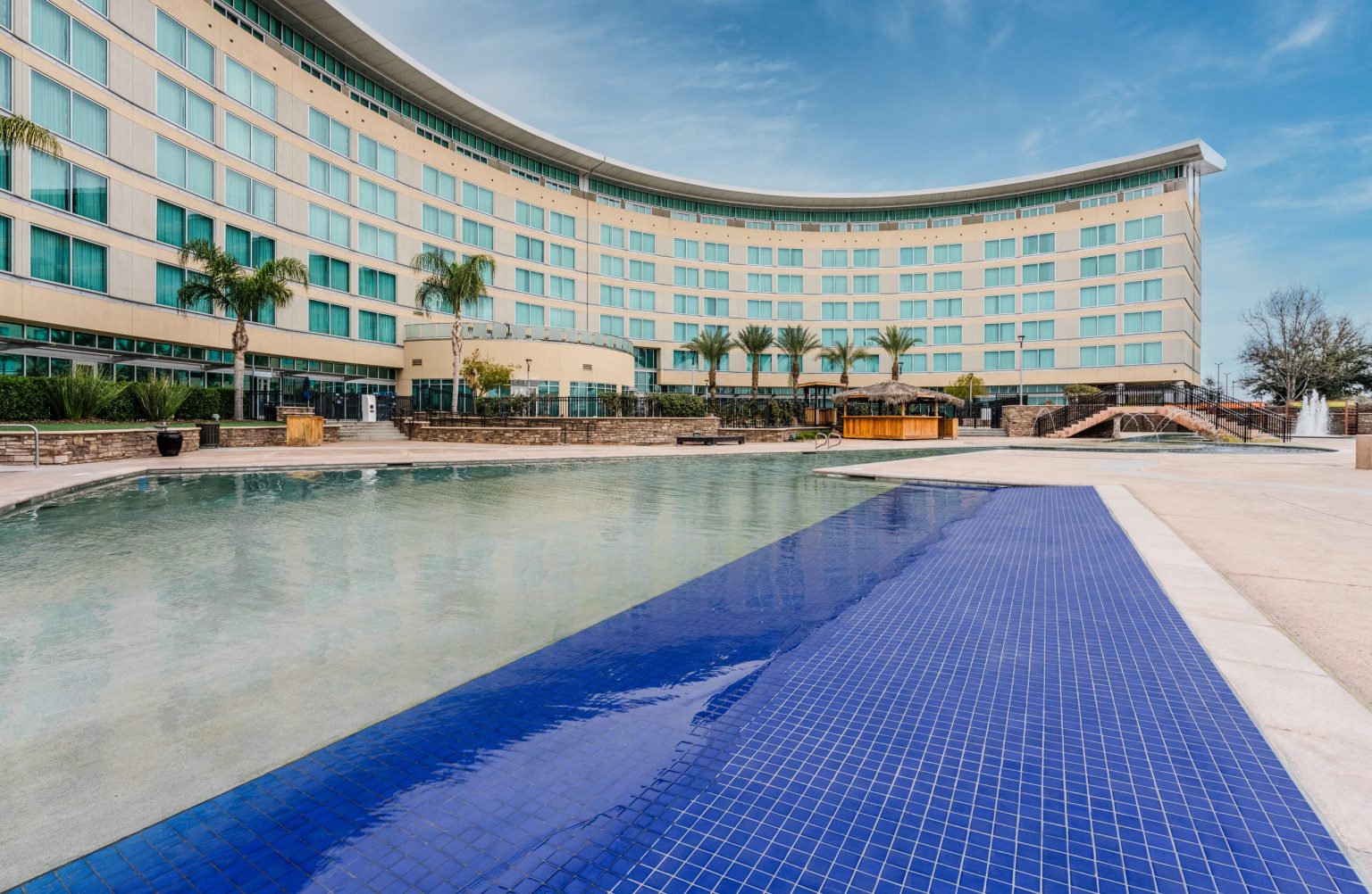 Lemoore, CA Casino Resort Hotel - Tachi Palace
