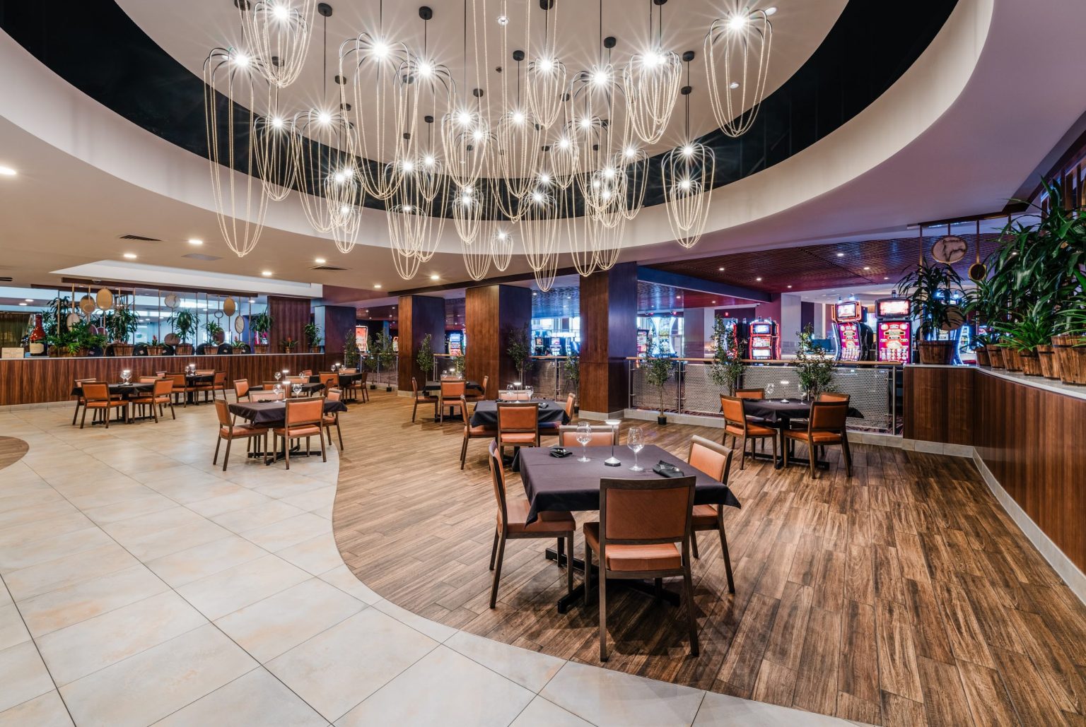 Tachi Palace Casino Resort in Lemoore, CA | Hotel & Spa